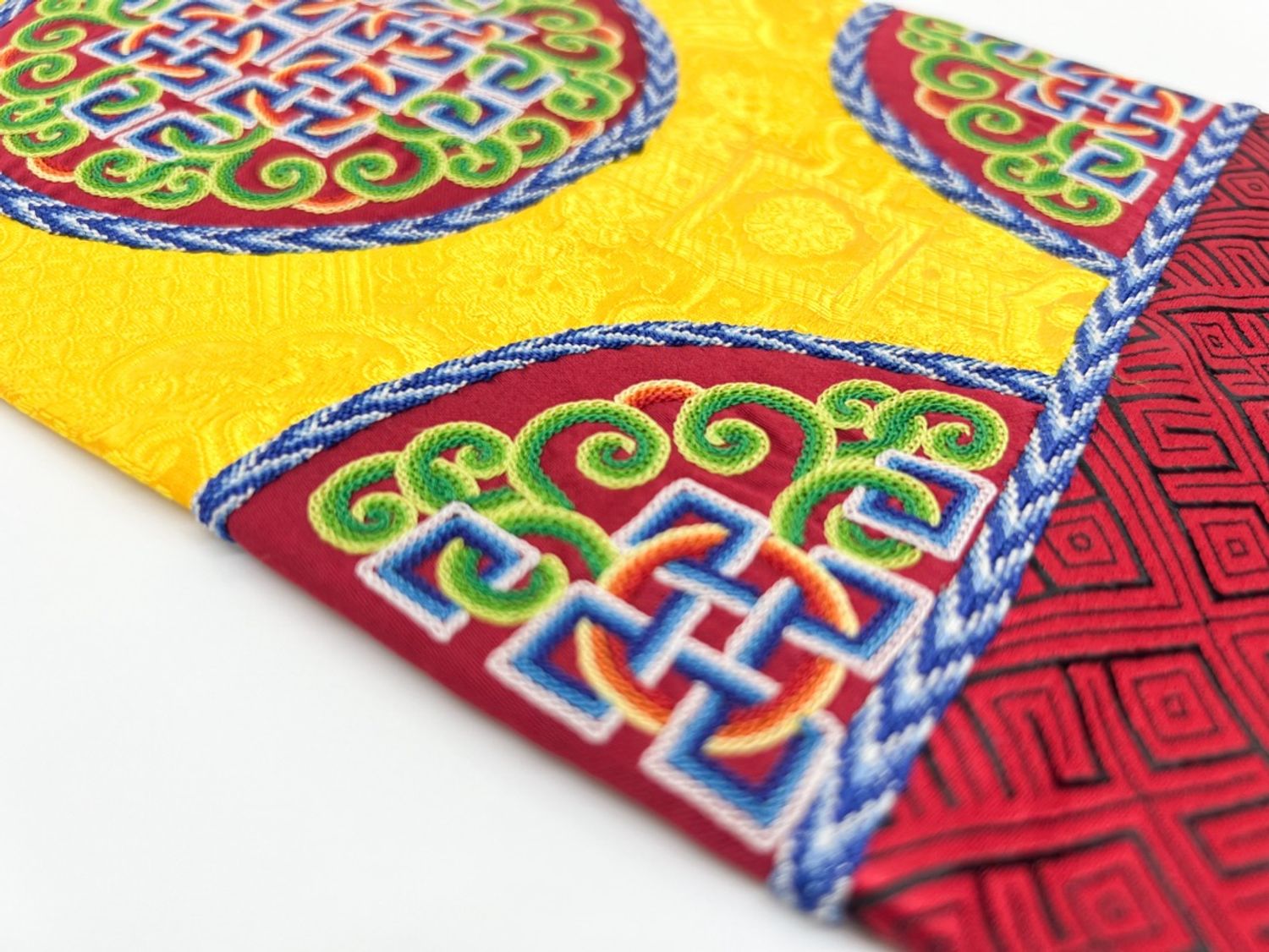 Дунд гарын даалин