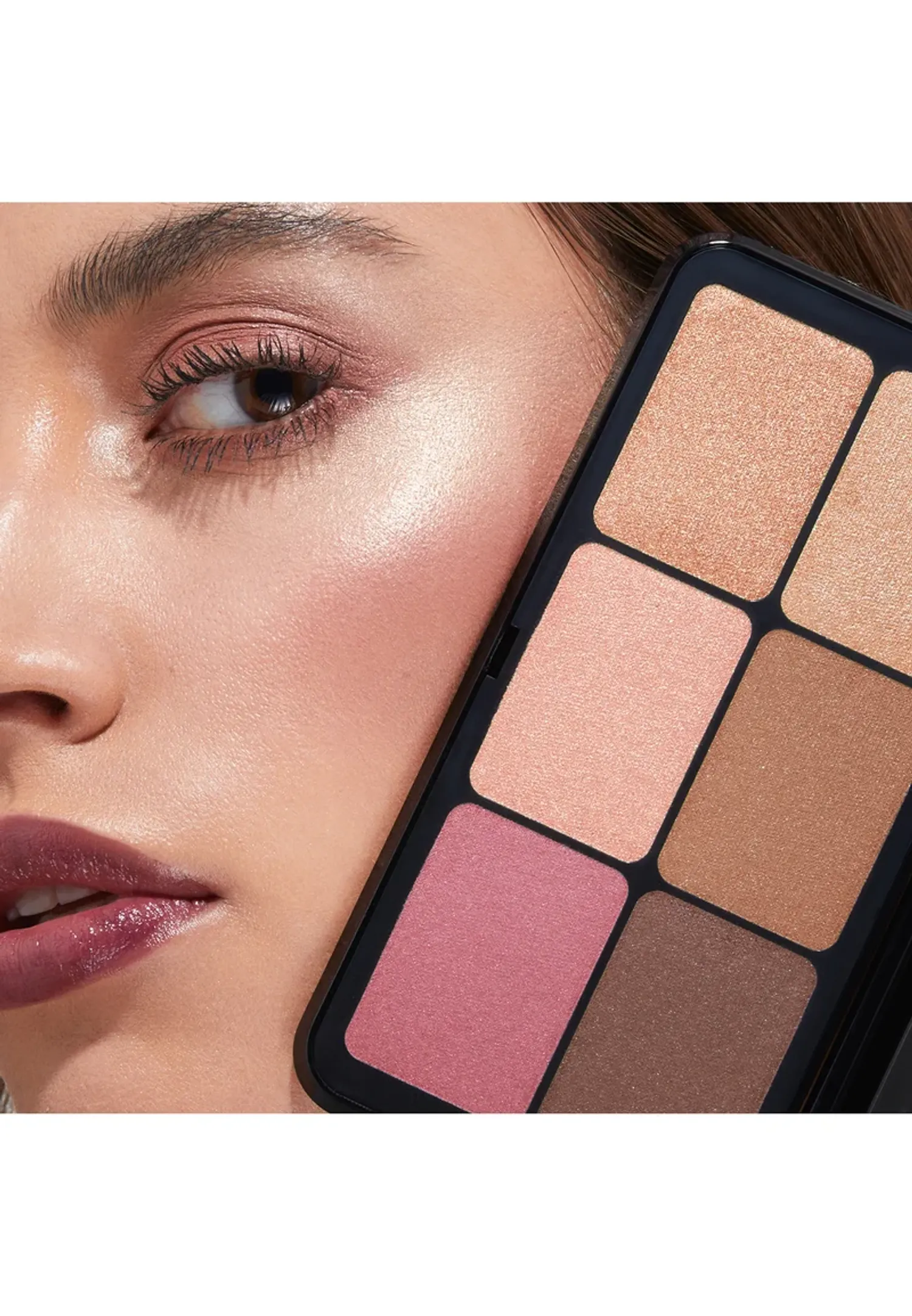 KIKO - IRRESISTIBLE TOTAL LOOK FACE POWDER PALETTE