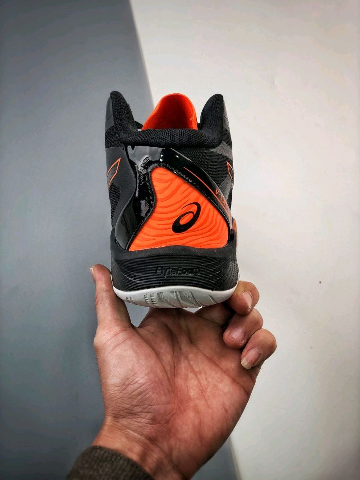 Asics V-Swift FF MT 3