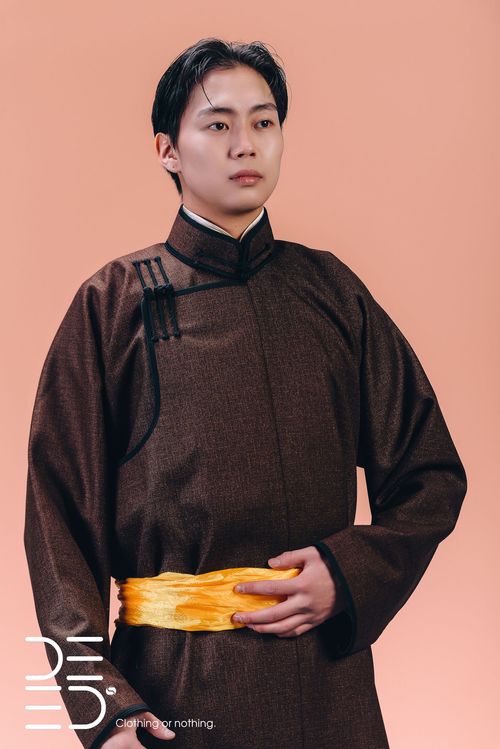 Тэрлэг /Даашинз/